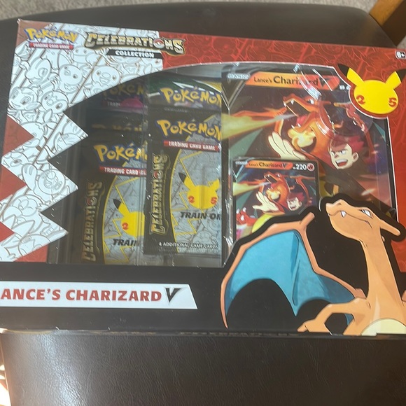Pokemon | Toys | Nwt Pokmon Tcg Celebrations Charizard V Collections ...